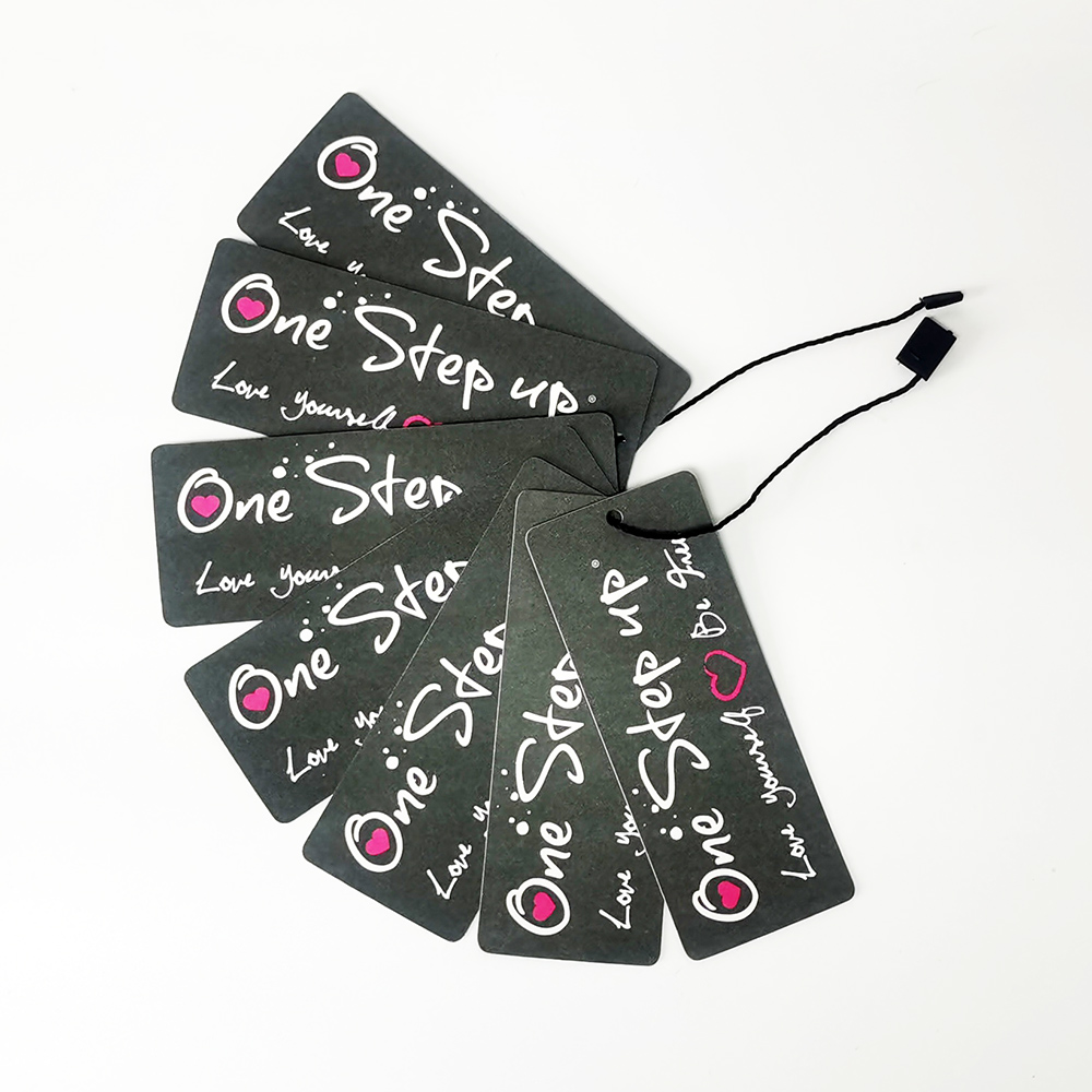 How to custom garment tags? In stock supply garment tags with cheap price